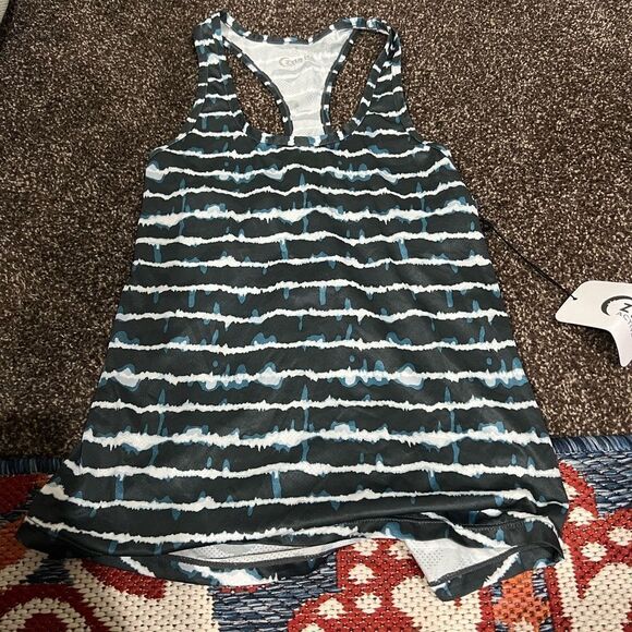 ZYIA | Tops | Zyiatanknwt | Poshmark